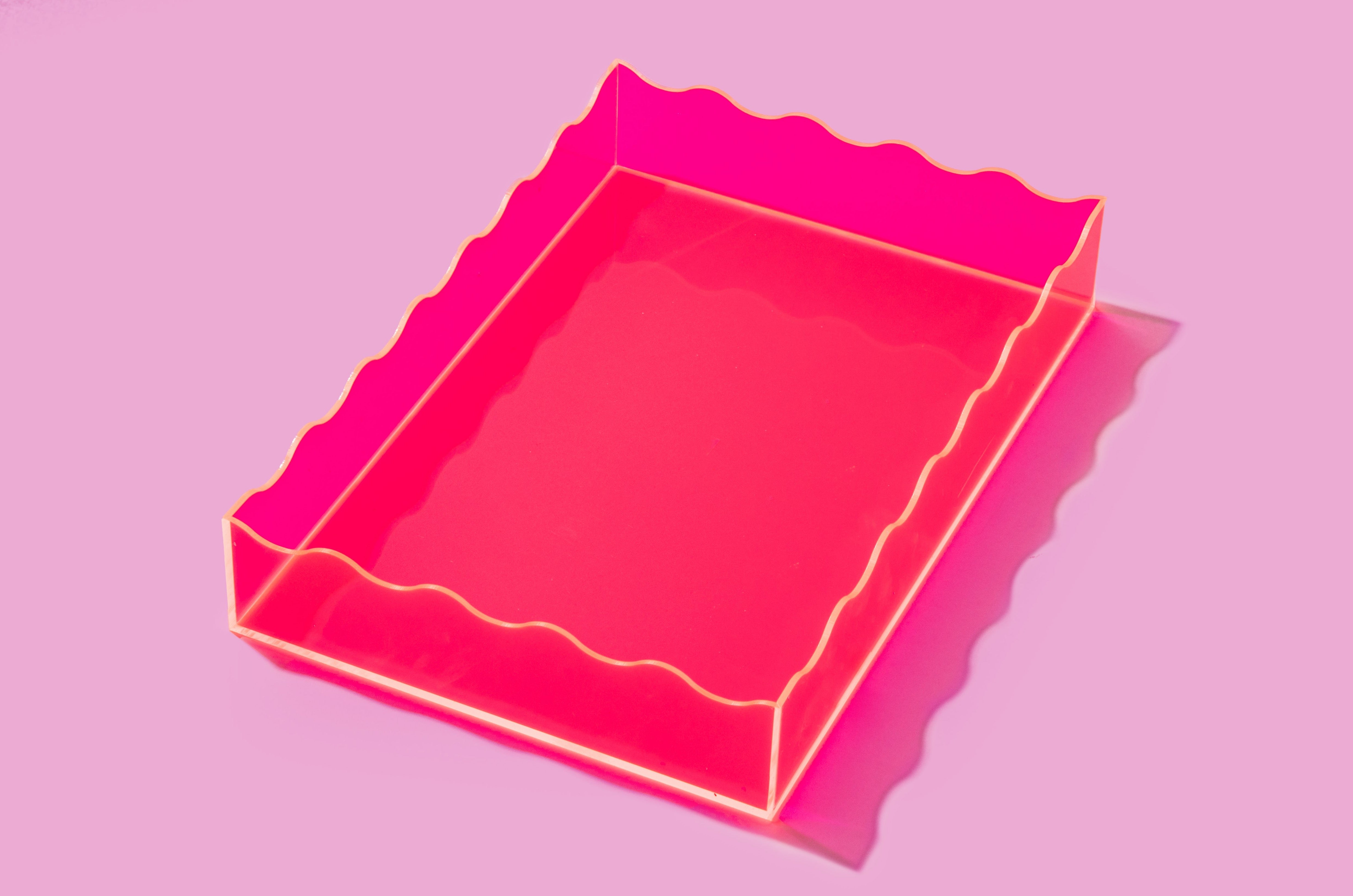 Hot Pink Rectangle Wavy Tray Medium - Min. 2 (TRAY-15)